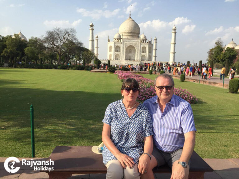Enhancing Taj Mahal Experience in Agra, Rajvansh Holidays